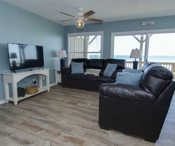 Featured Property of the Week: Aboard Delight West