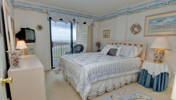 Point Emerald Villa – Emerald Isle Realty Featured Property of the Week