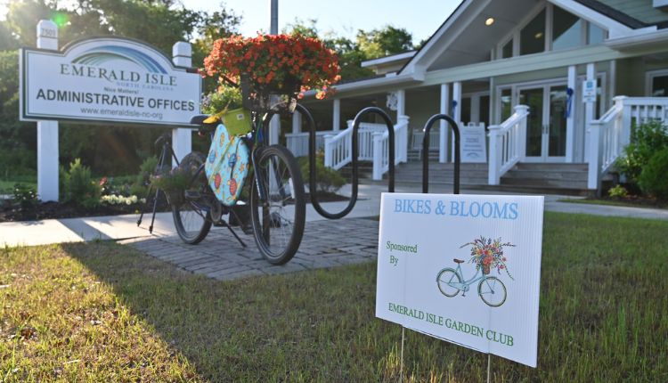 Emerald Isle Bikes and Blooms Supports Bike the Banks