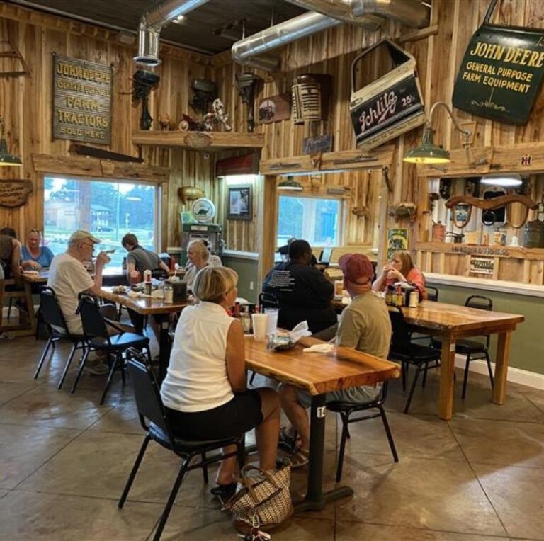 Fat Fellas BBQ and Grille - Newport, NC