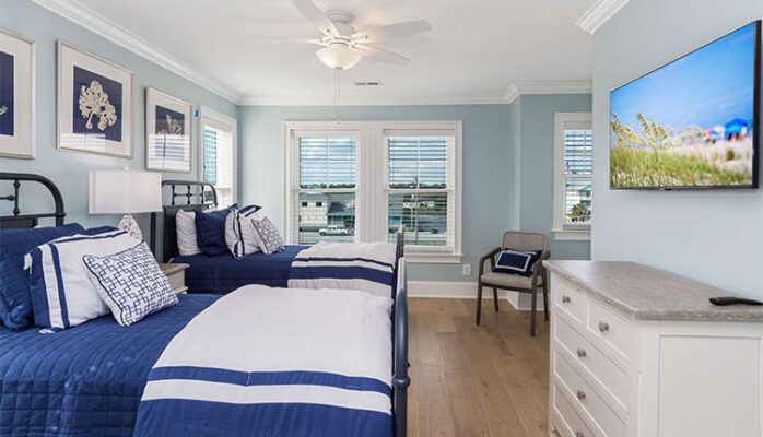 Tips for Planning Multigenerational Beach Vacations | Emerald Isle Realty