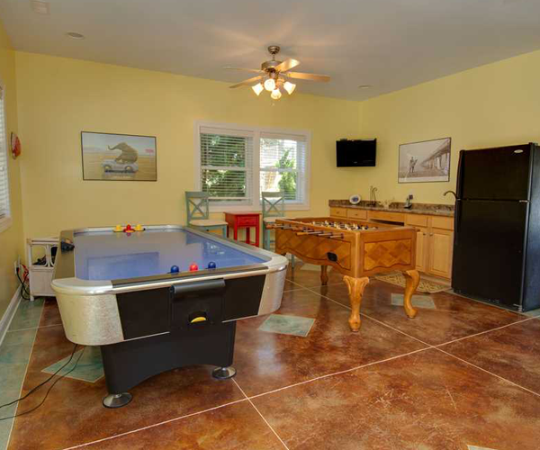 Featured Property of The Week - Blue Grass - Emerald Isle Realty